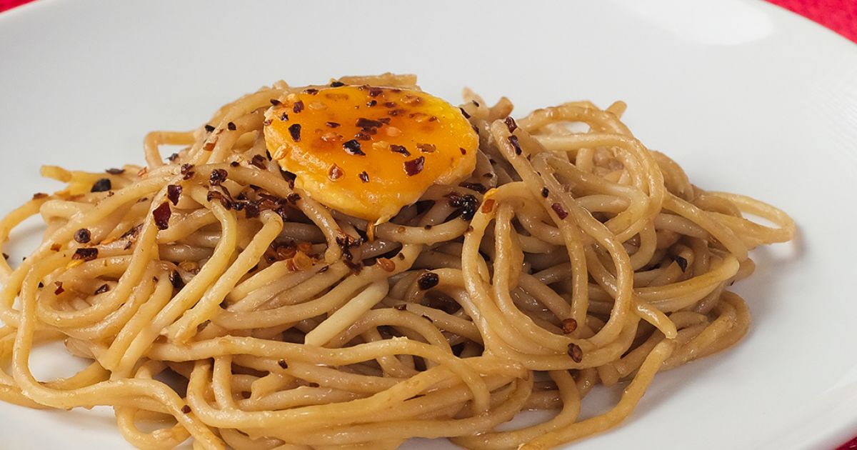 Macarrão Picante com Queijo - Galo